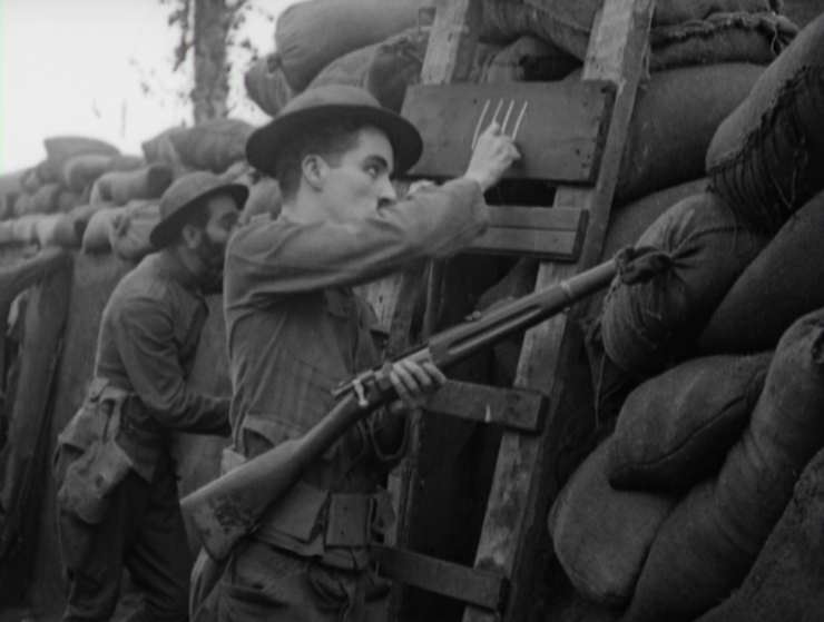 Shoulder Arms (Charlot soldato, 1918) – Garden of Silence – Storie e ...